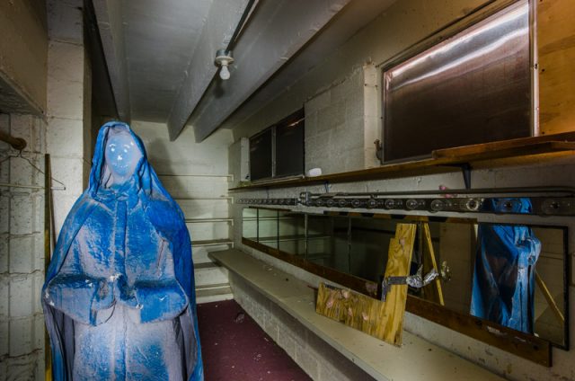 Little Hollywood Playhouse | 40+ Photos | Abandoned Florida