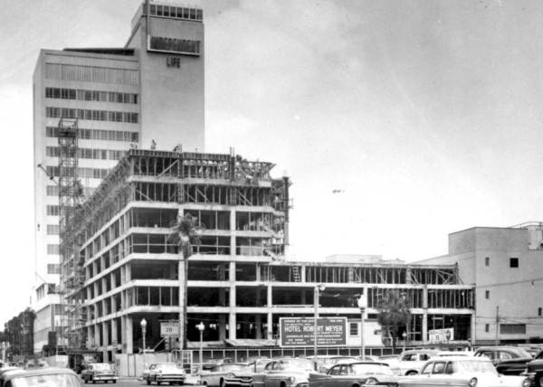 Independent Life Building | 20+ Photos | Abandoned Florida