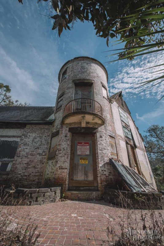 The Neff House & The Betz Mystery Sphere